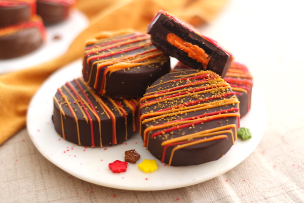 Fall Chocolate Covered Oreos | Easy Treat Recipe | Busy Little Chefs