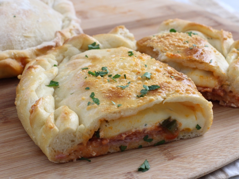 Easy Italian Mozzarella & Ricotta Cheese Calzone Recipe
